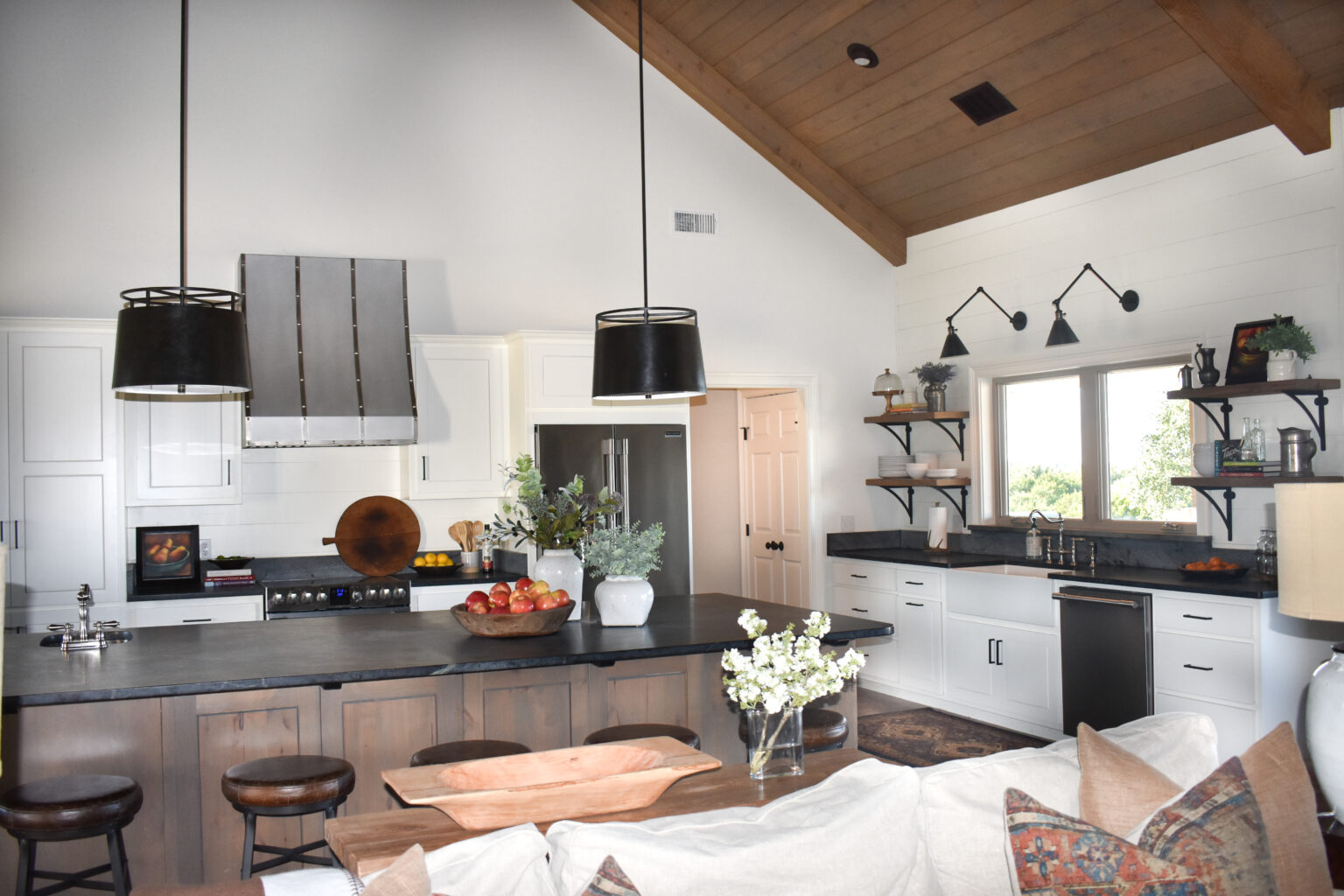 Harper Hill Country: Kitchen - HOUSE of HARPER HOUSE of HARPER