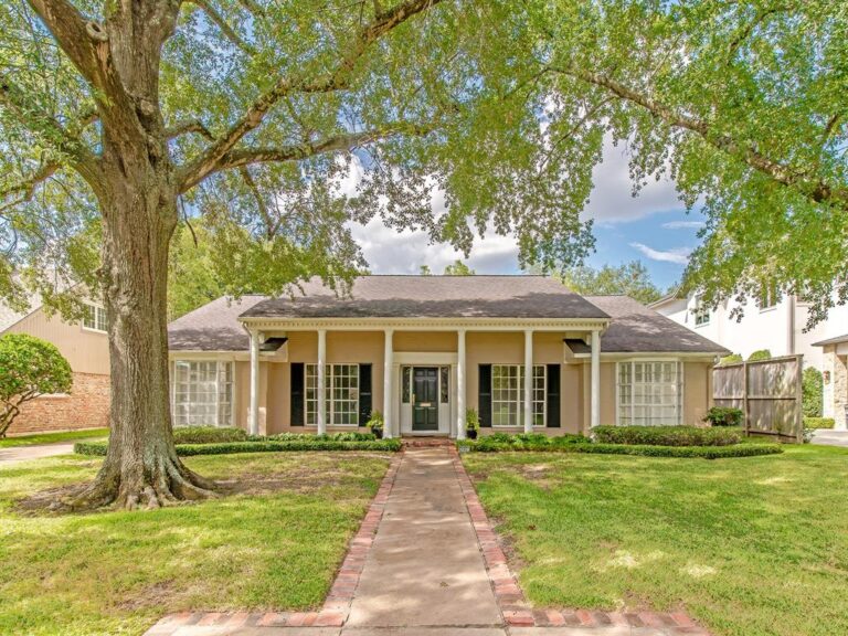 HoH Home Tour: Before Pictures - HOUSE of HARPER HOUSE of HARPER